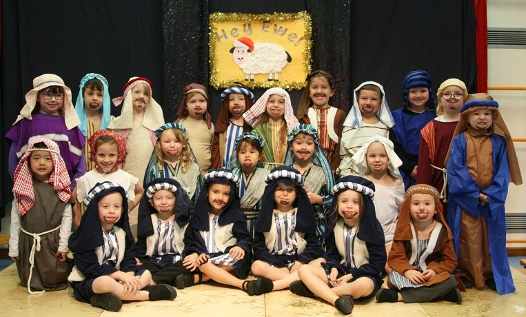 Bengeworth CE Academy - Hey Ewe! - Reception Nativity December 2018